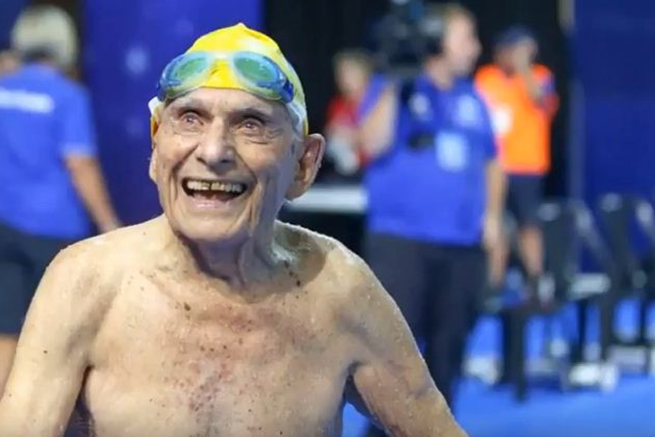 99-godišnjak oborio svjetski rekord u plivanju i najavio pohod na novi ...