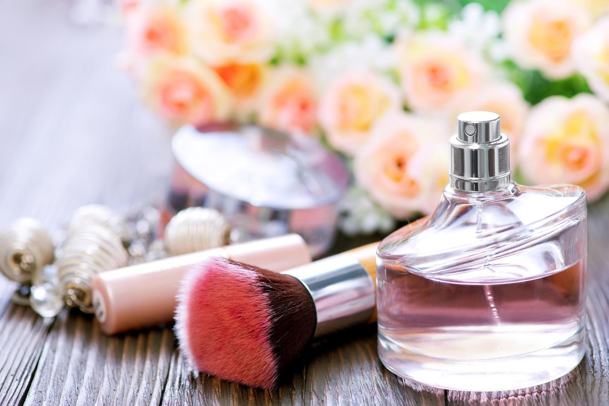 10 najljepših parfema s mirisom ruže za sve romantičarke - Žena.hr