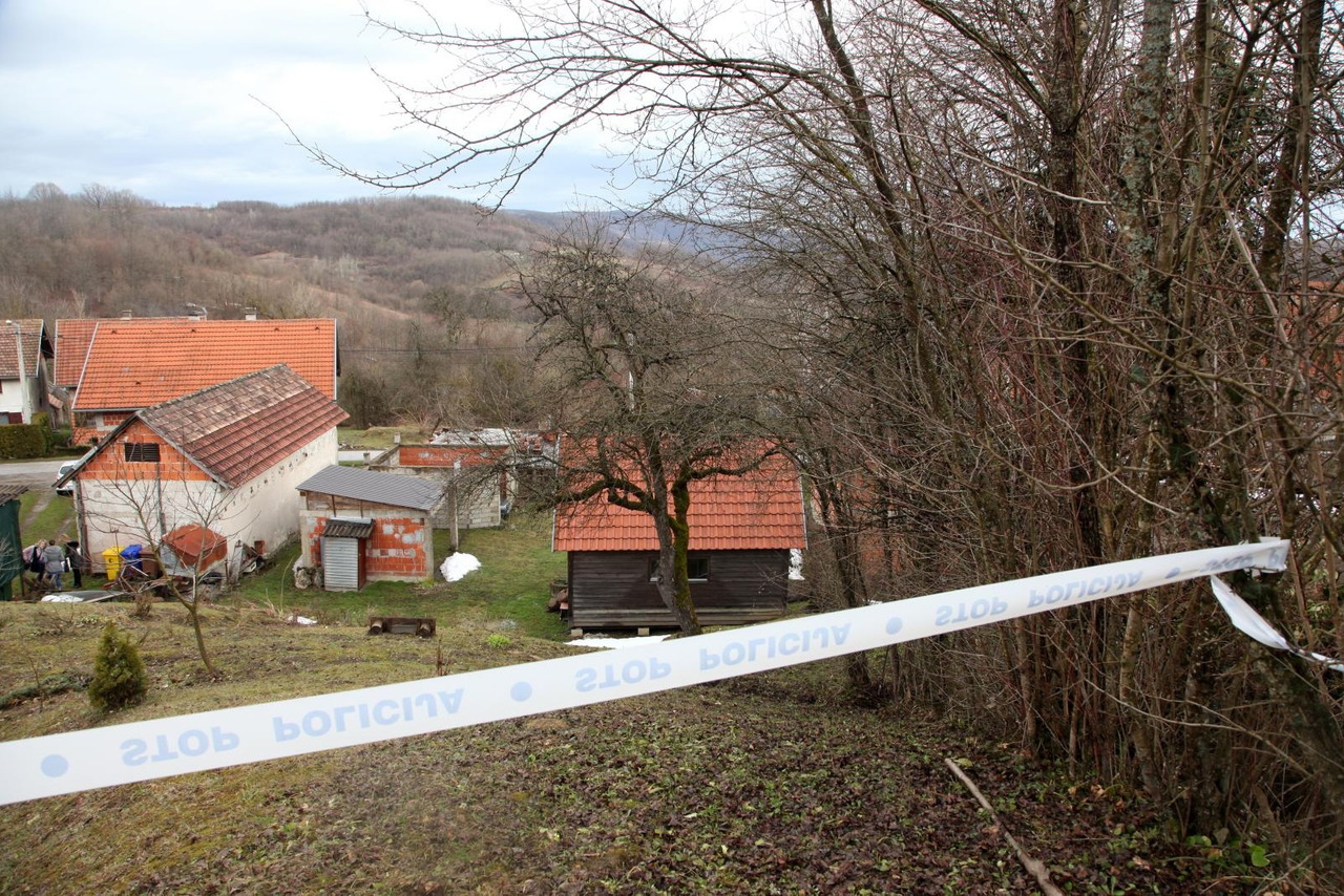 KUĆE SE MIČU, A DRŽAVA NI MAKAC: Mještanima Prnjavora Čuntićkog ...