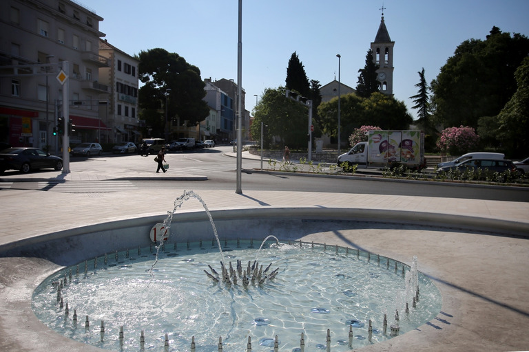Jedinstven u svijetu: Pogledajte kako izgleda vodeni sat u Šibeniku ...
