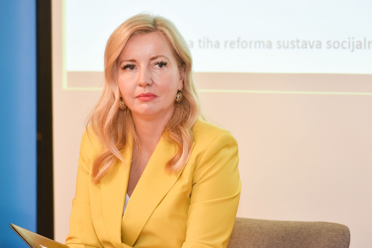 Državna tajnica u Ministarstvu rada, mirovinskoga sustava, obitelji i ...