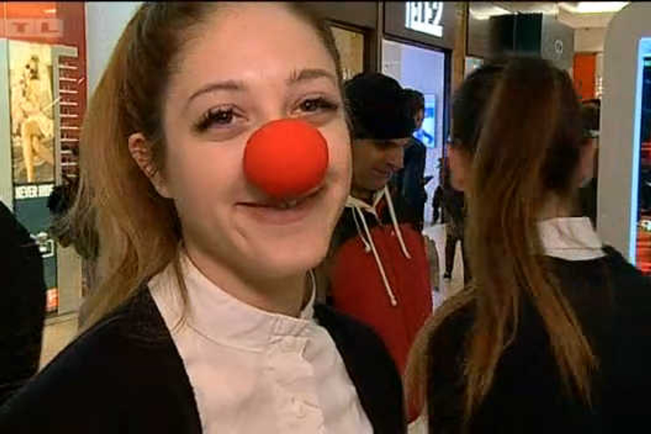 Oni su klauni doktori: već godinama uveseljavaju bolesnu djecu, a sada imaju novu misiju