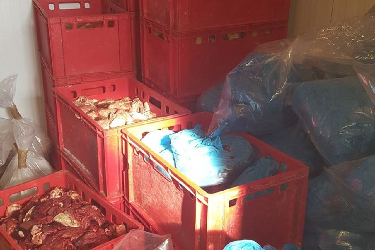 Kod granice sa Slovenijom otkrivena ilegalna hladnjača s pet tona ...