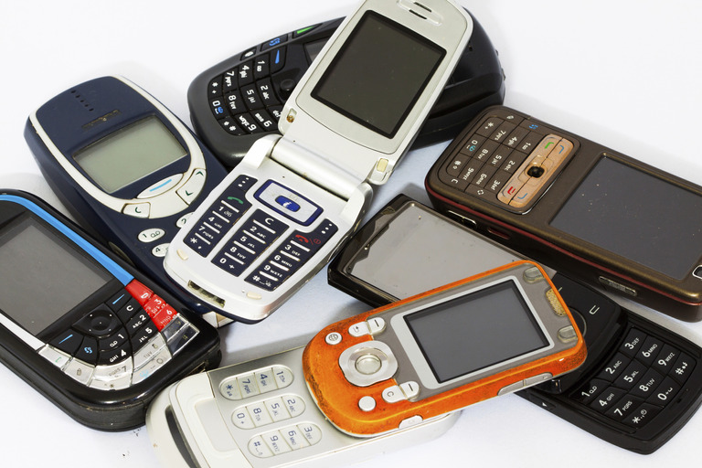 PROVJERENA KVALITETA: Stari mobiteli bolji SU za pozive i SMS-ove od ...