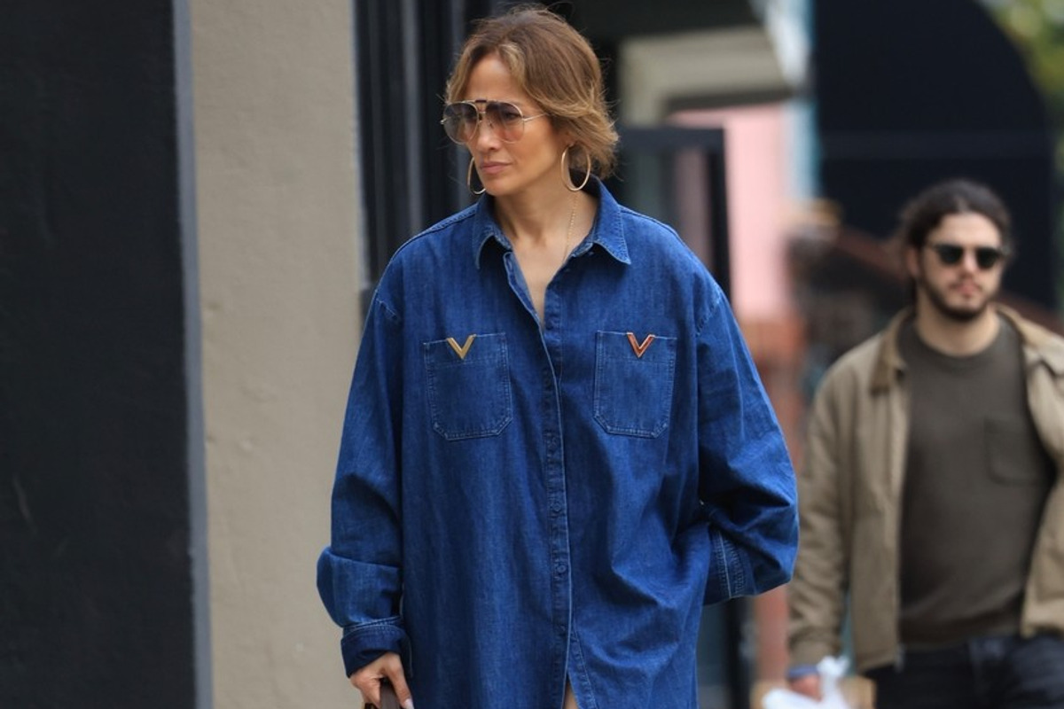 Jennifer Lopez izgledala kao da ide na modnu pistu, a ne u šoping - Žena.hr