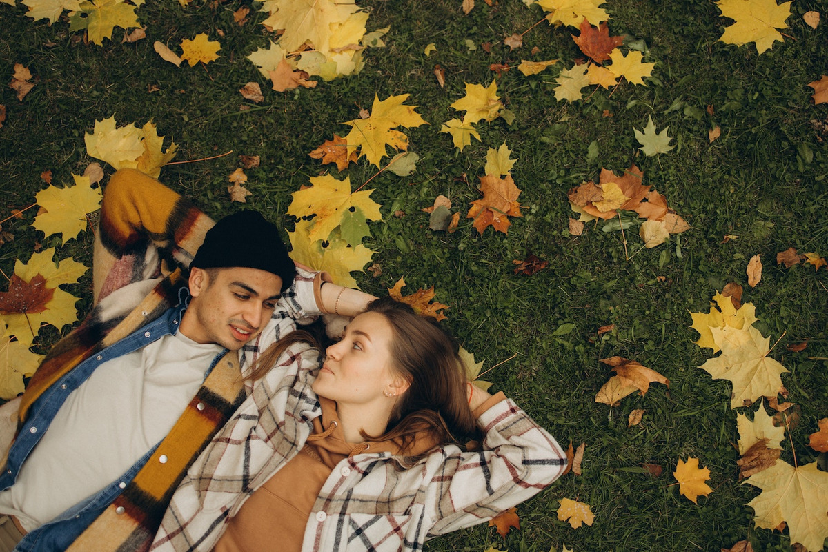 'Leaf blower' - vruća seks poza koju trebaš isprobati ove jeseni - Žena.hr