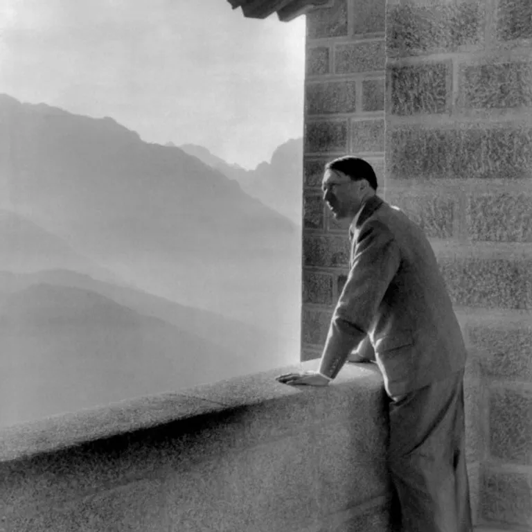 Američko sveučilište objavilo sliku Hitlera na videozidu prije utakmice ...