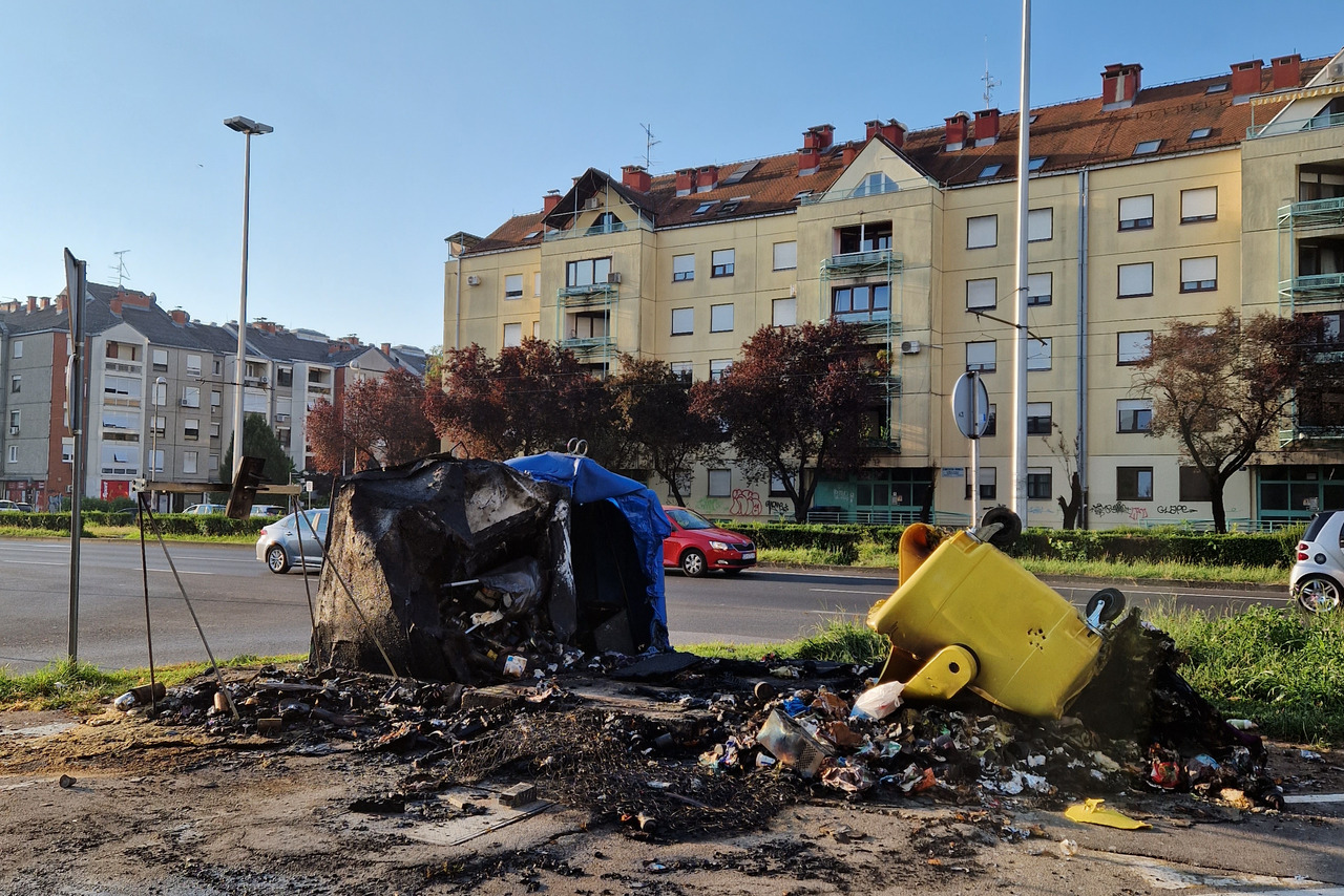Gorjeli kontejneri u zagrebačkom naselju: 'Probudile su me eksplozije ...