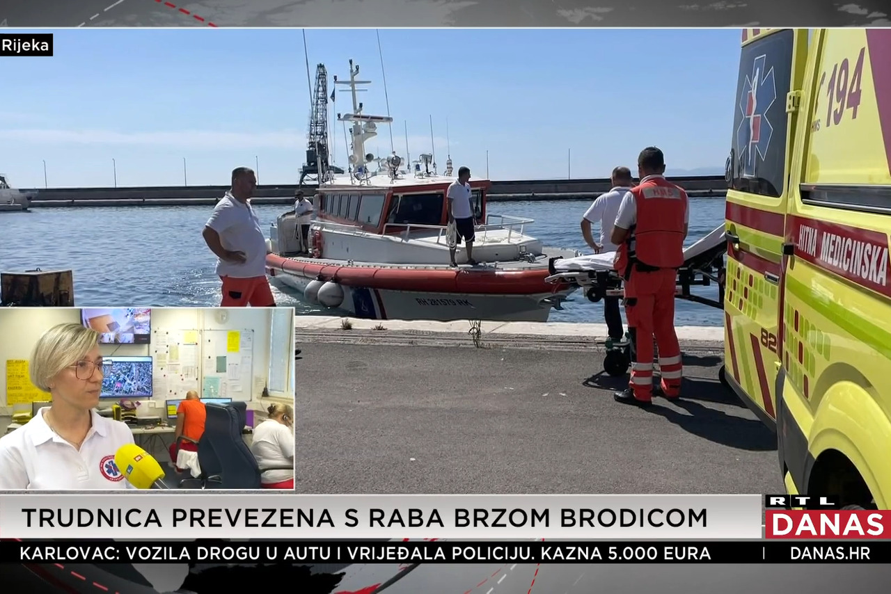 Trudnica iz Raba koja je prevezena u KBC Rijeka - stabilno. Ovo je brodici bila prva ...