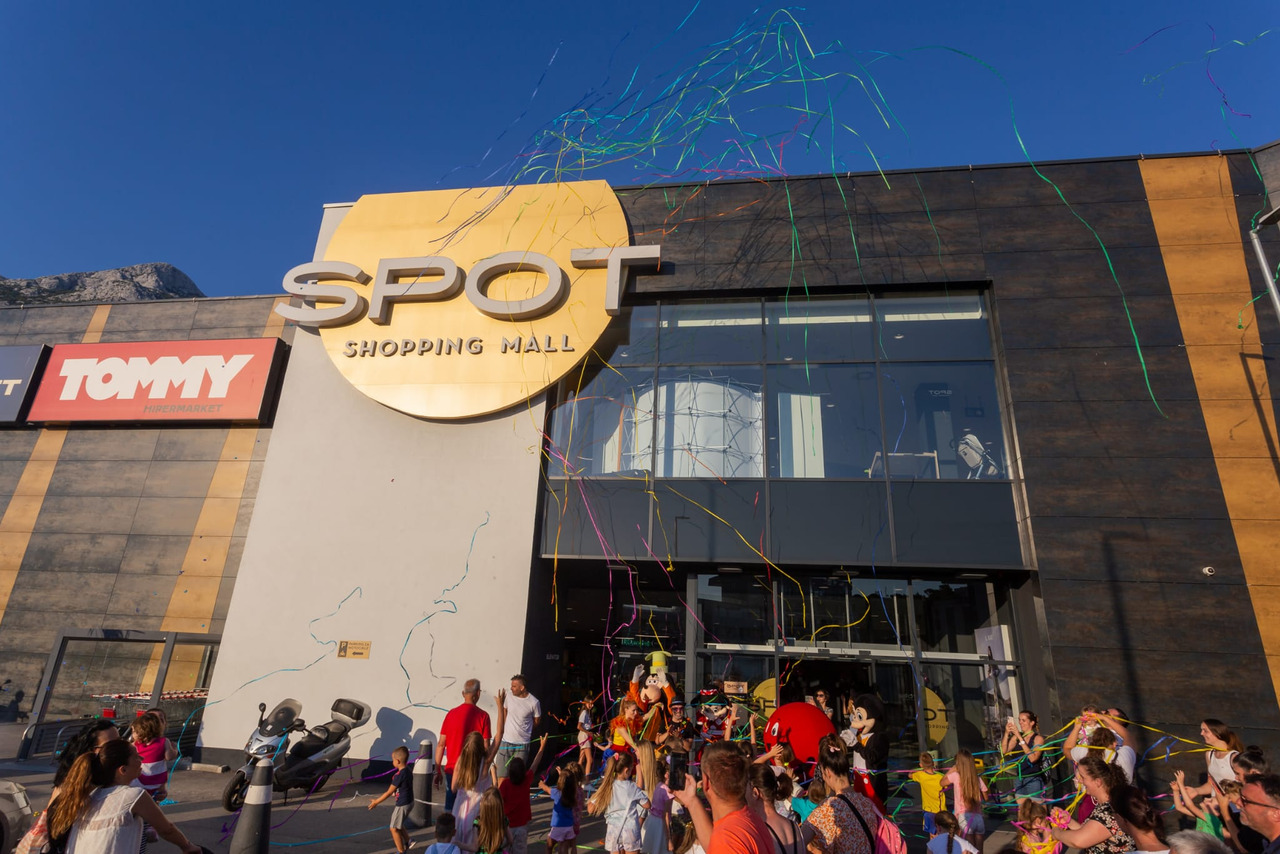 SPOT shopping mall, Makarska - Net.hr