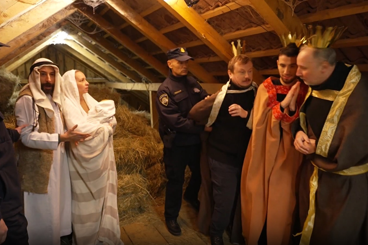 Božićno čudo kod Korenice: Da se Isus danas rodi, bismo li ga prepoznali ili deportali? - Net.hr