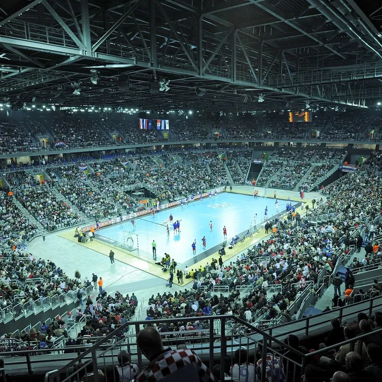 Pobjedom otvorena zagrebačka Arena - Net.hr