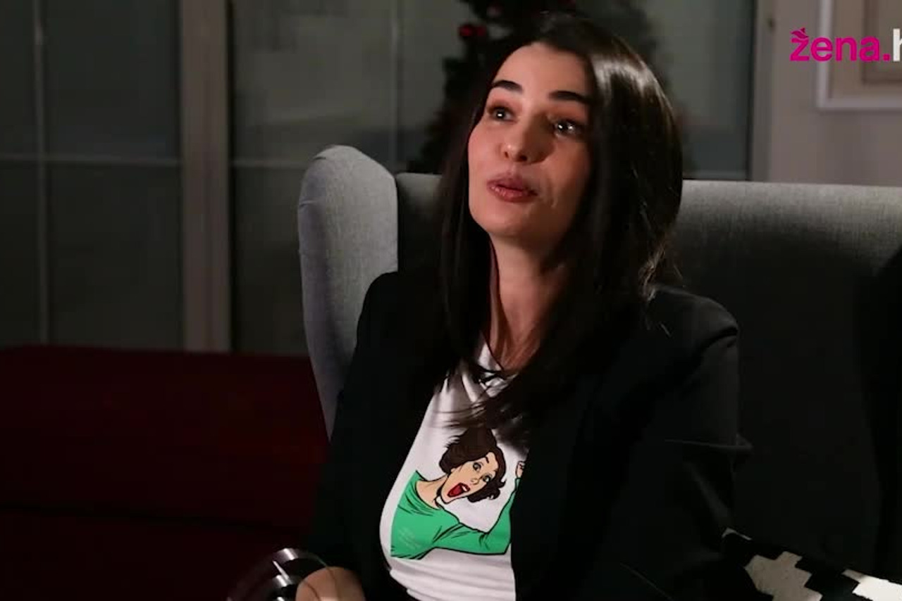 #ponosna: Dunja Tadić je uspješna poslovna žena i samohrana majka sina ...