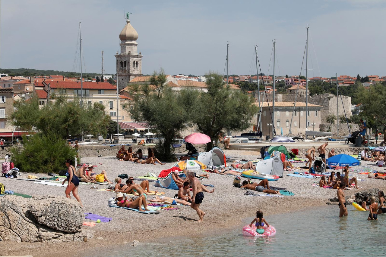 Slobodni krevet na hrvatskoj obali se jedva nađe: 'Usluga je ...