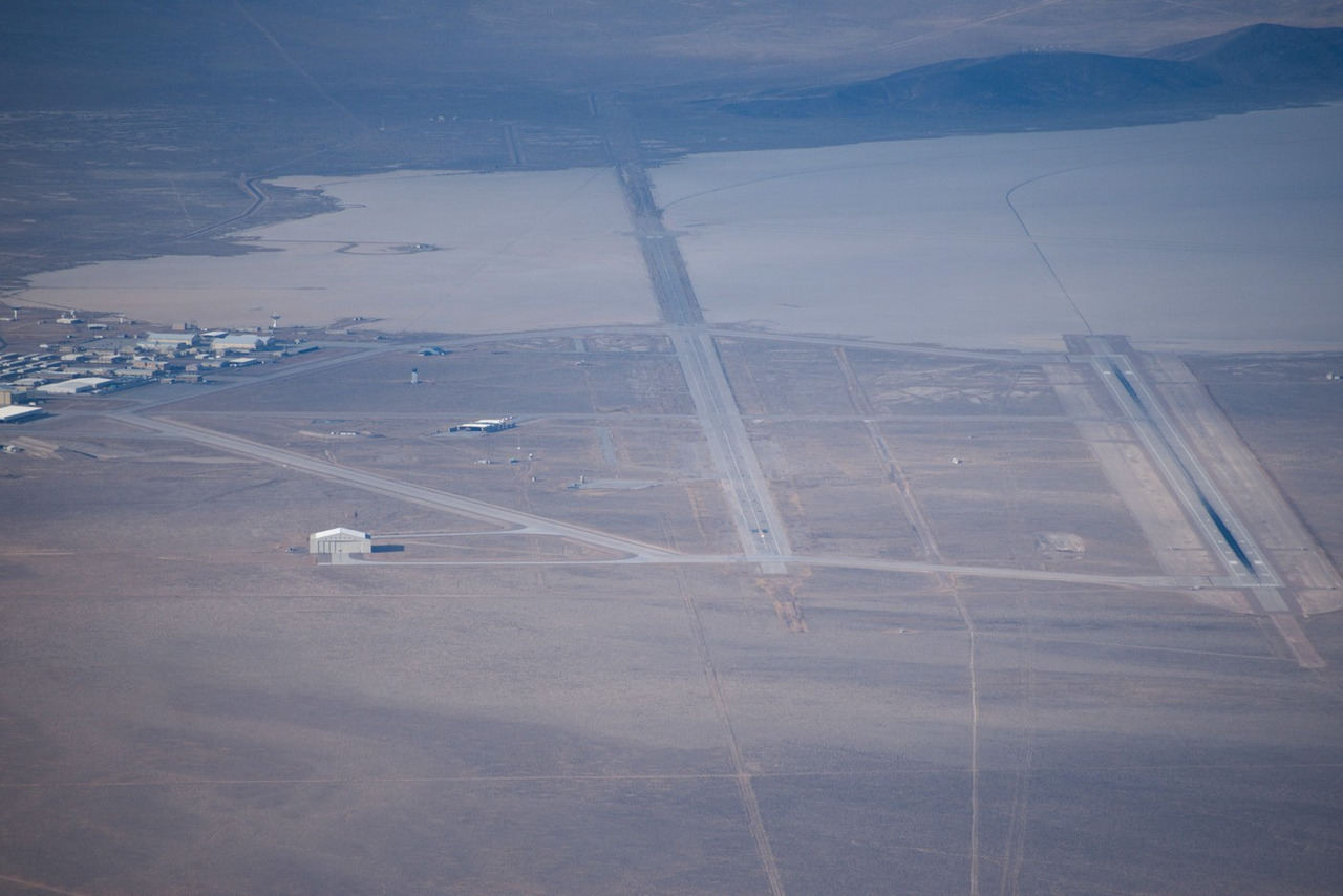 Tajni prijevoz zaposlenika u 'Area 51' - Net.hr