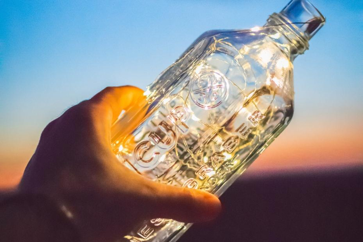 Kako prati staklene boce? - Žena.hr