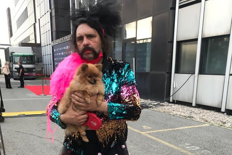 Mrle iz grupe 'Let 3' proslavio 60. rođendan: Nije razočarao fotkama sa ...