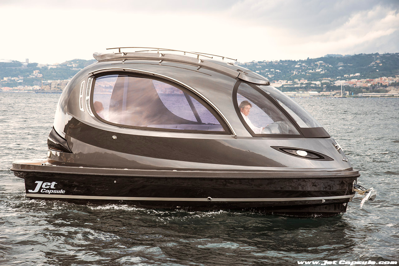 MORSKI FERRARI: Jet Capsule, luksuzna mala vodena jurilica - Net.hr
