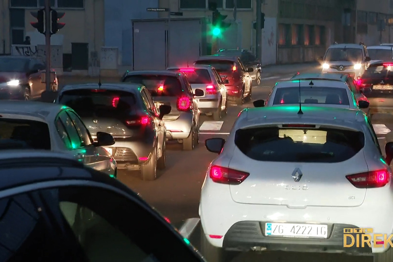 Trube, psovke i srednji prsti: Kako ostati pribran u prometu unatoč ...