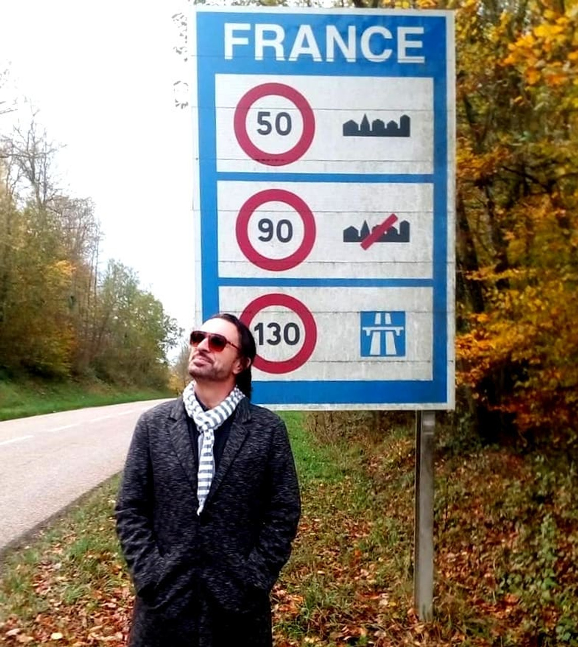 Dulja kosa i vitka linija! Burnać predstavio novi singl i pokazao svoj ...