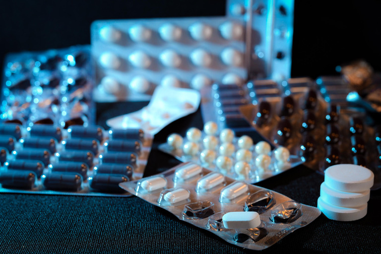 HALMED upozorio: Lijekovi s kombinacijom ibuprofena i kodeina mogu ...