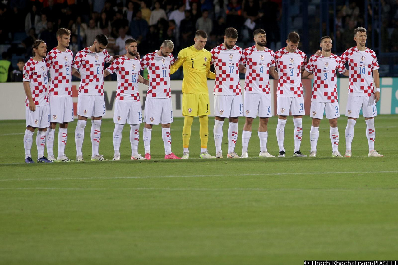 UEFA pokrenula još jedan disciplinski postupak protiv HNS-a: Razlog je potez koji su navijači ...