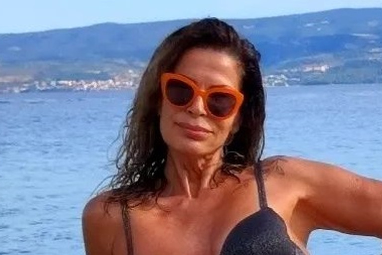 Ana Sasso ne pušta bikini tako lako: Što nam radi legendarna Pipi djevojka, sad je već gotovo ...