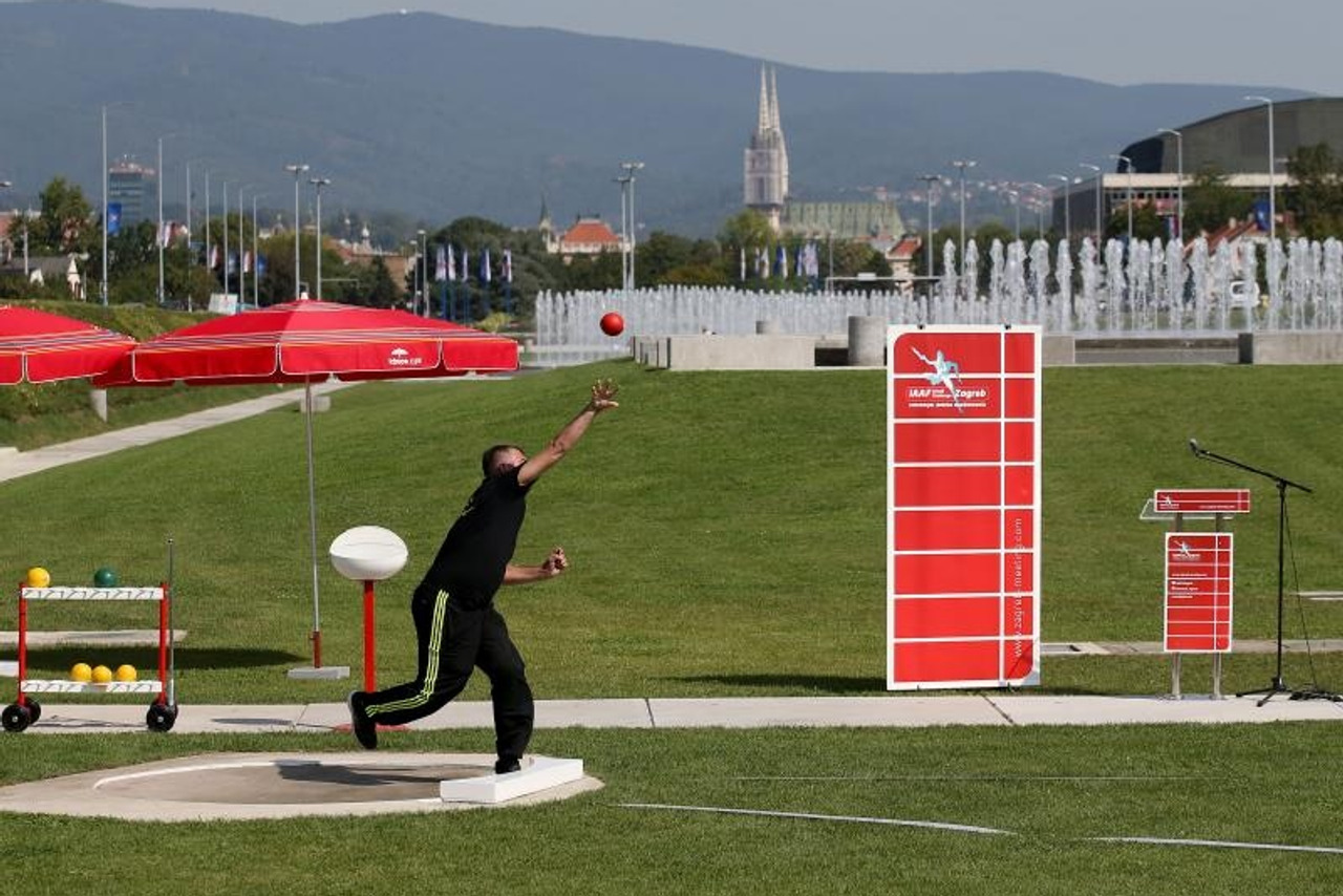 Bacanje kugle - Težina kugle za bacanje - Net.hr