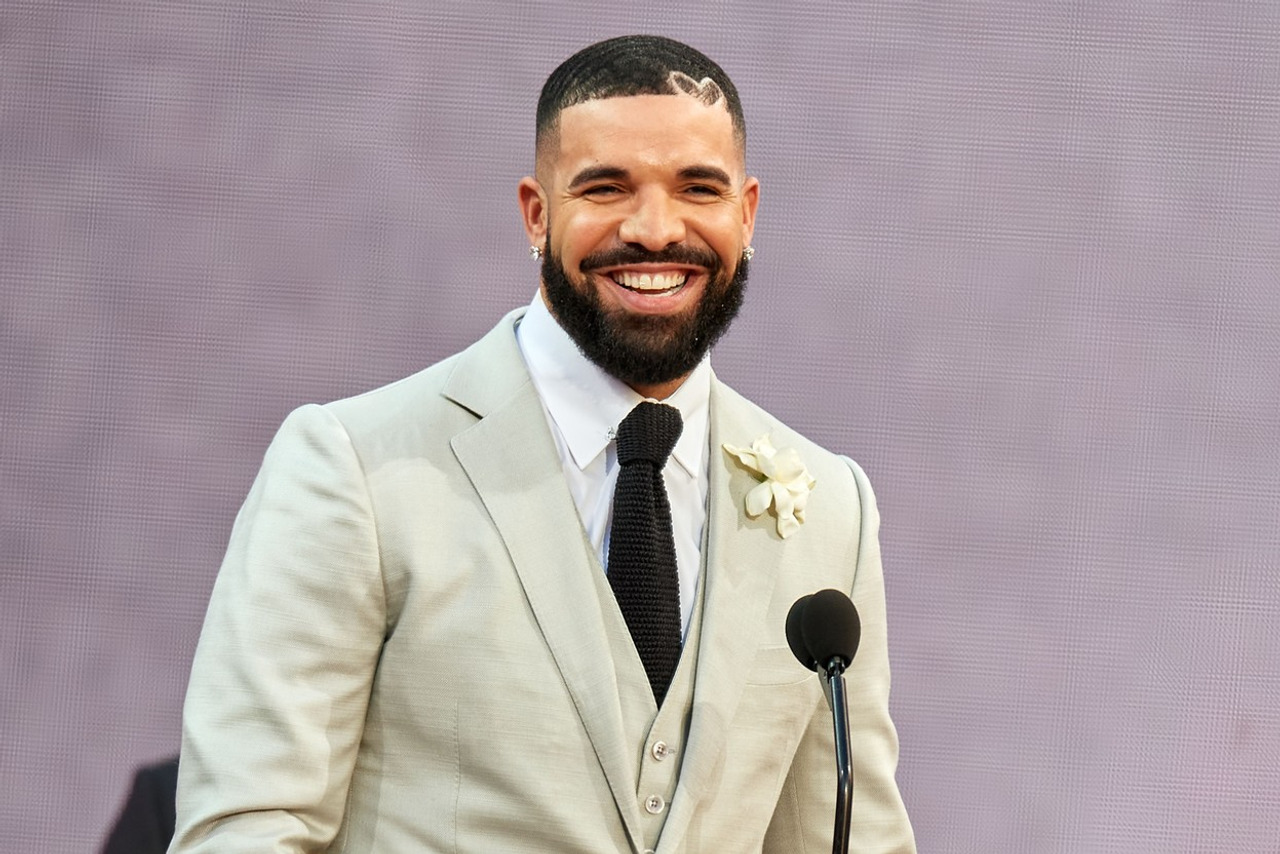 Drake prekinuo koncert zbog teško bolesne obožavateljice: 'Platit ću ...
